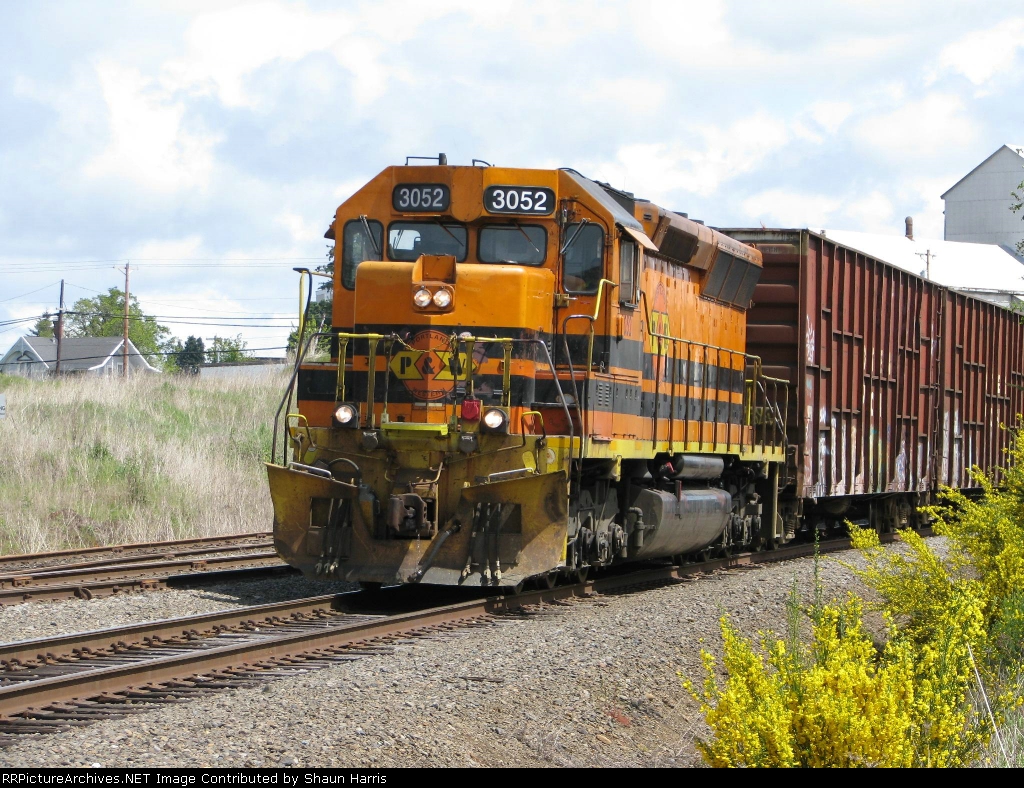 PNWR3052 was SD45 now SD40-3